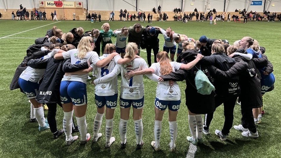 Sterk seier til damelaget / fkh